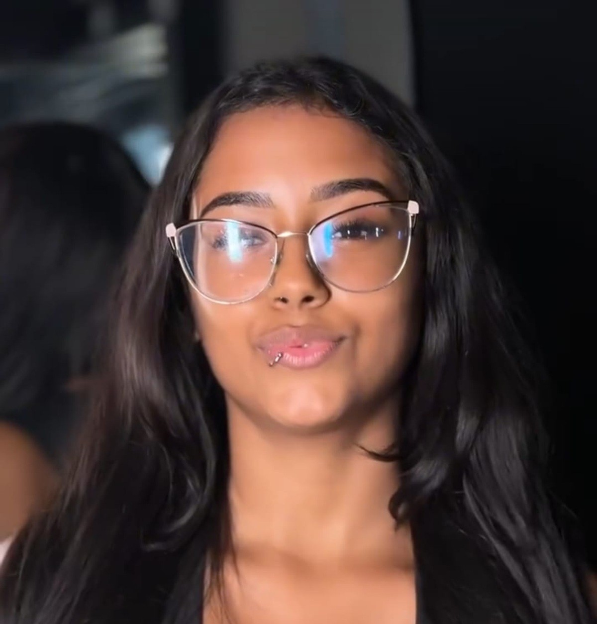 'Ele era o alvo', diz mãe de jovem morta a tiros em passeio de moto com marido | G1