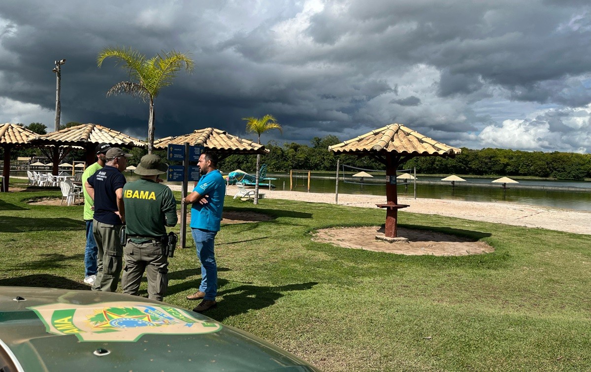 Ibama e MP fiscalizam balneário após onda de incidentes em Bonito | G1