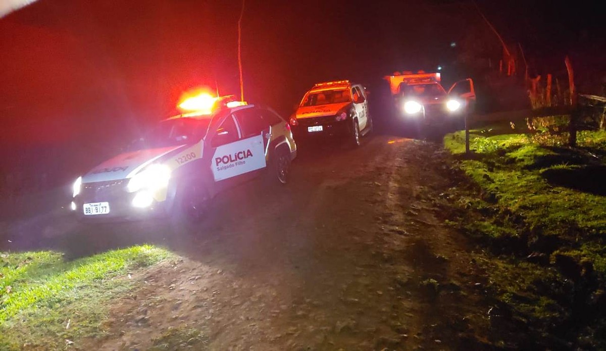 Enteado é Suspeito De Matar Padrasto A Facadas Após Ver A Mãe Sendo
