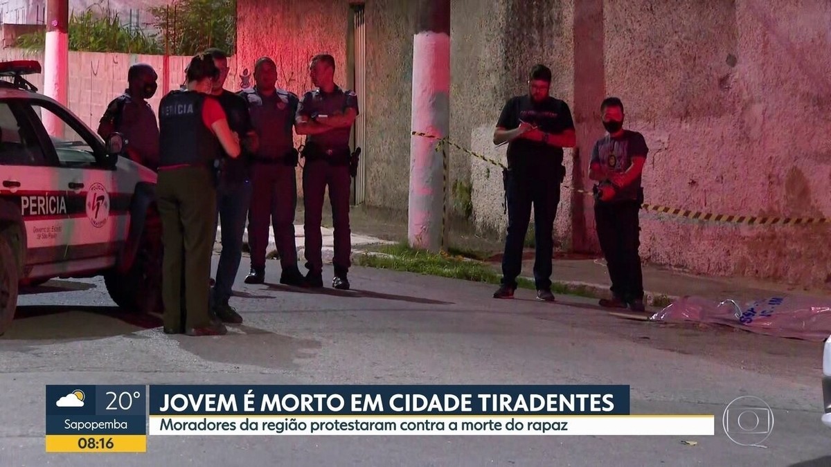 Jovem é Morto A Tiros Na Frente De Casa Na Zona Leste De Sp Polícia