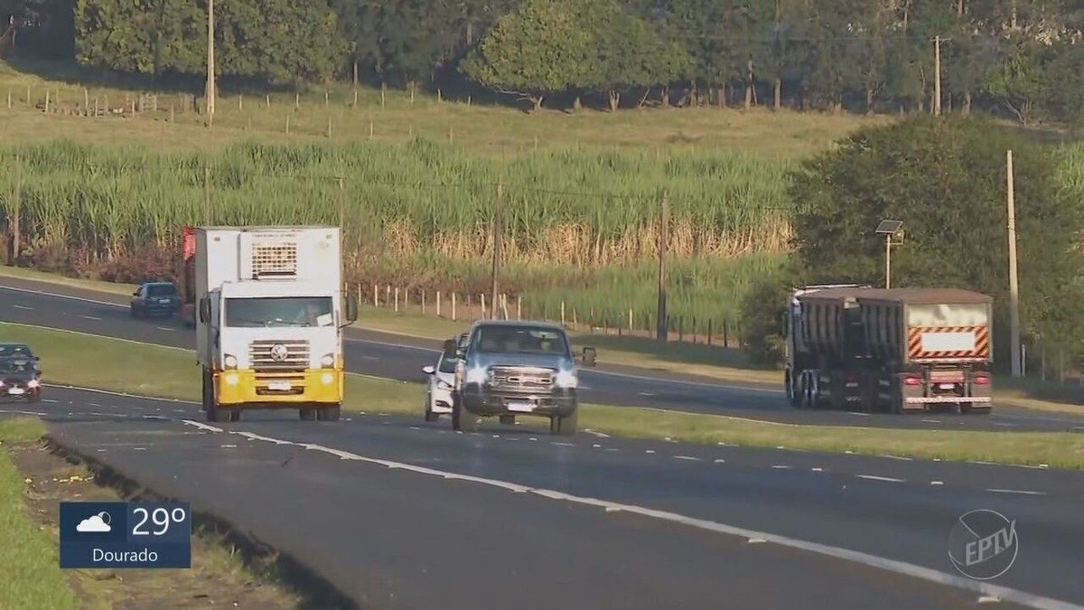 Obra vai construir terceira faixa em 40 km dos 2 sentidos da Rodovia ...