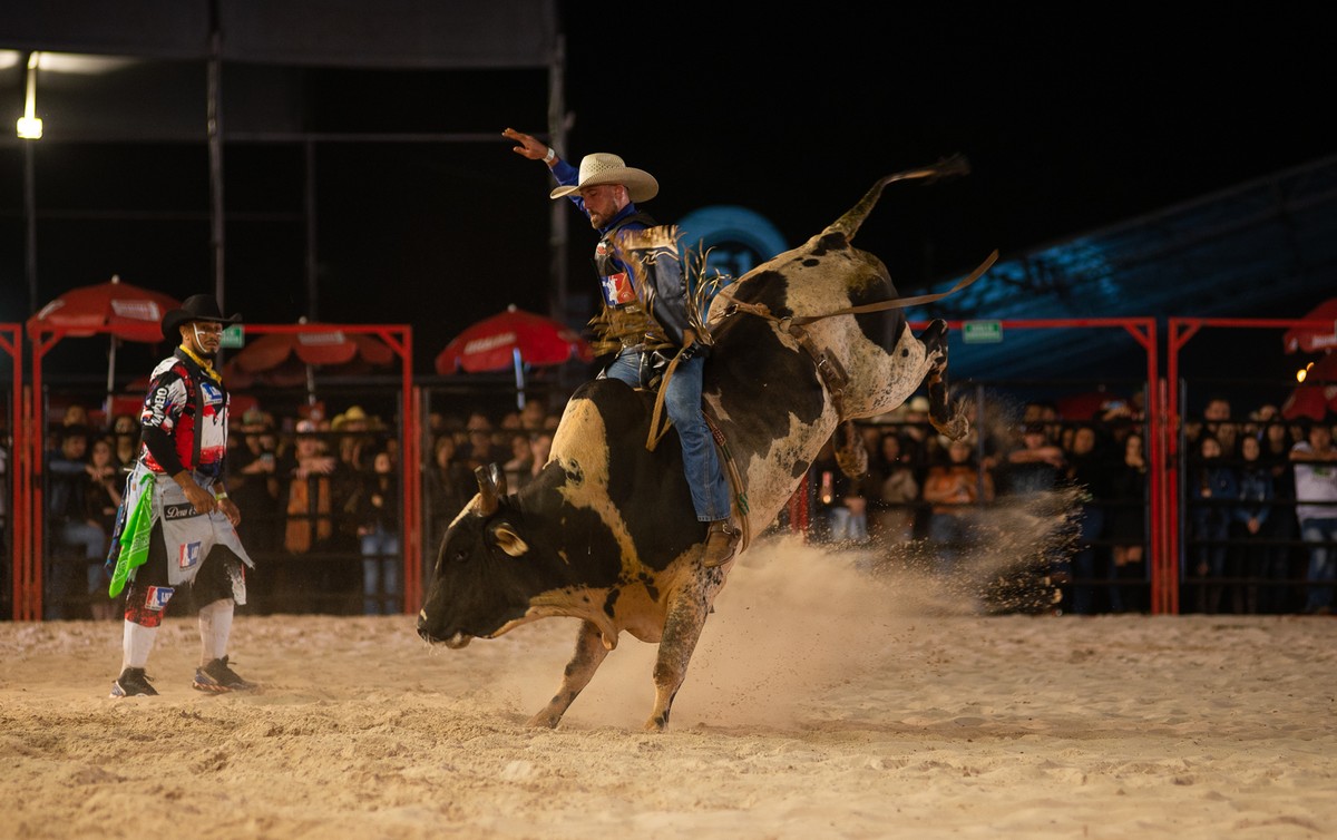 Campeão do rodeio de Ribeirão Preto vai disputar prova milionária nos ...