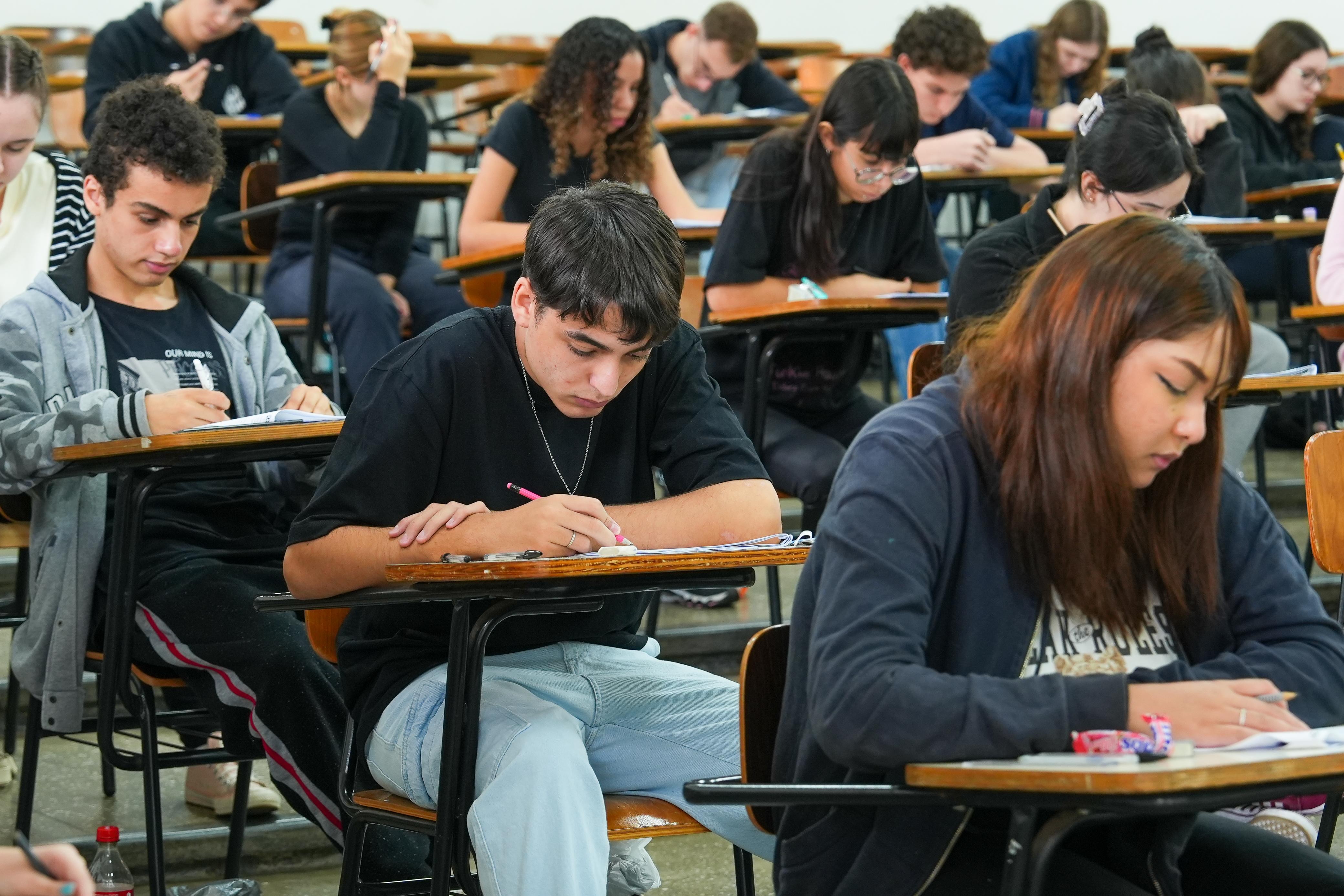 Raio-x dos vestibulares: quais as tendências e o que levar das ...