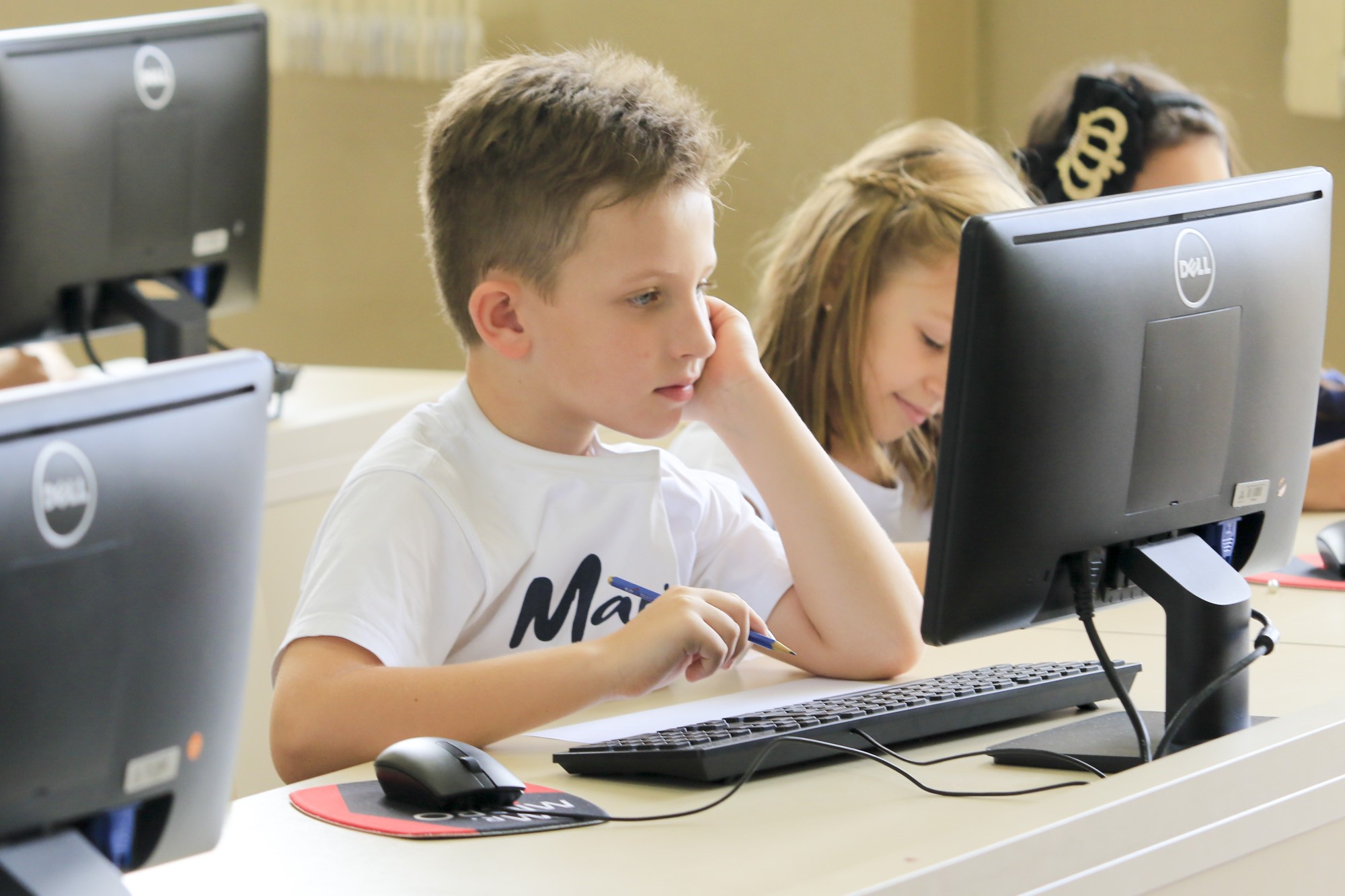 Internetês é a nova linguagem da internet | Onde os jovens estão | G1