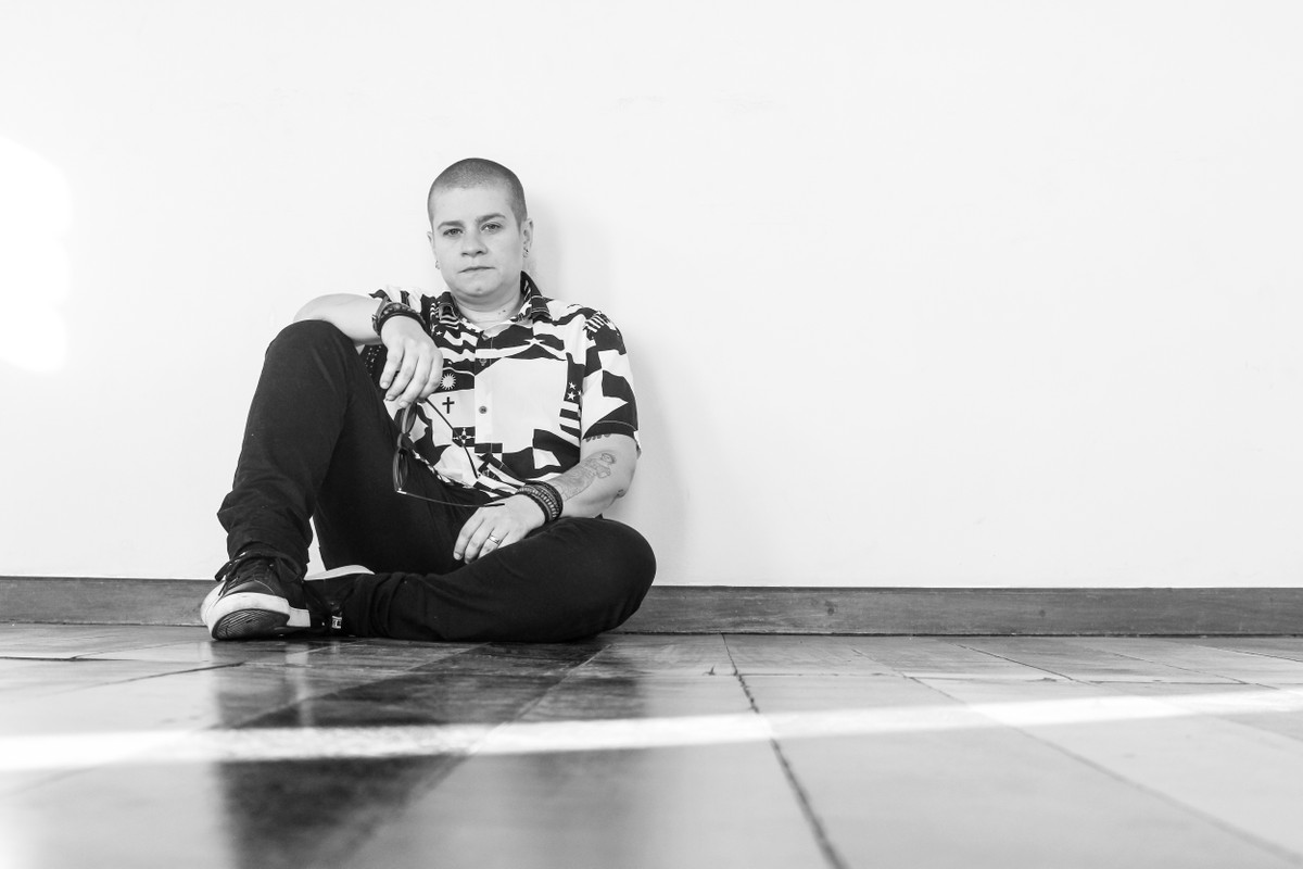 Cantora Val Donato anuncia turnê de homenagem com músicos da banda de ...