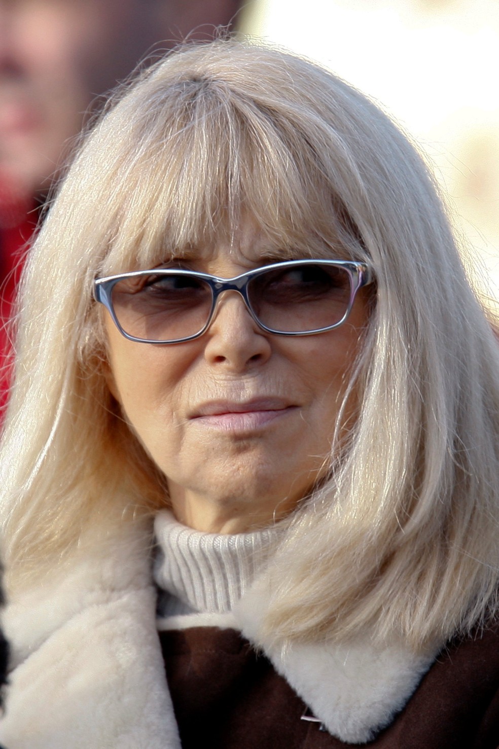 Mireille Darc's Instagram, Twitter & Facebook on IDCrawl