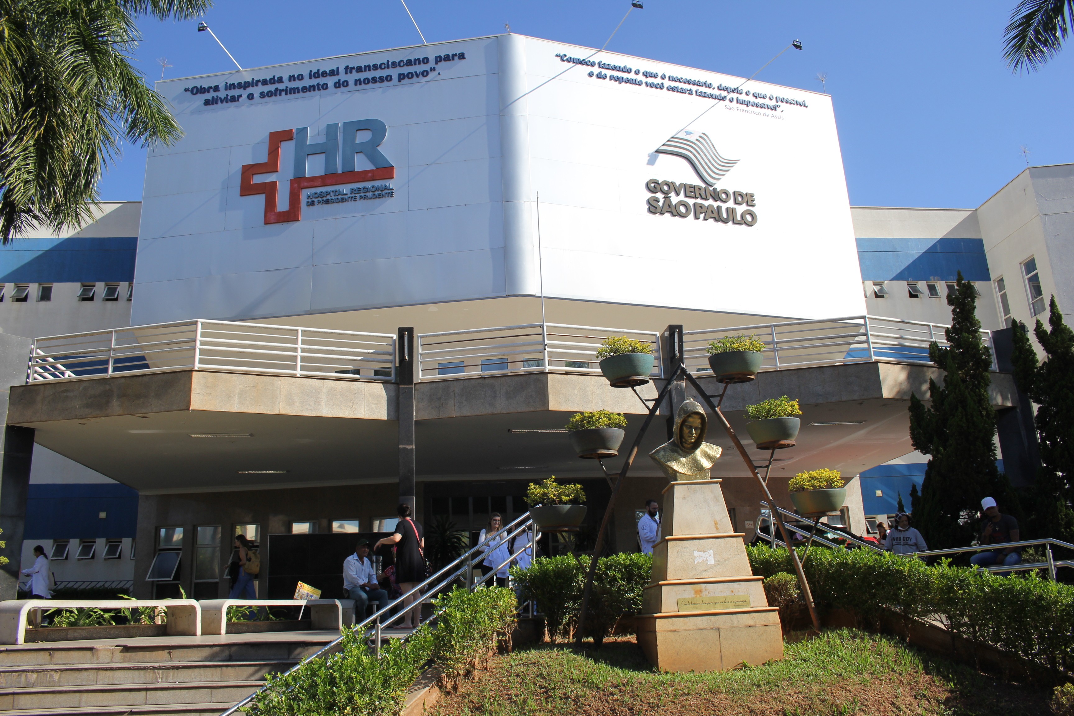 Garoto de 12 anos atropelado no João Domingos Netto tem melhora no ...