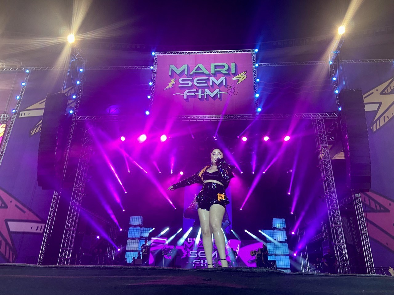 'Mari Sem Fim' reúne Mari Fernandez, Jorge e Mateus e Luan Estilizado ...