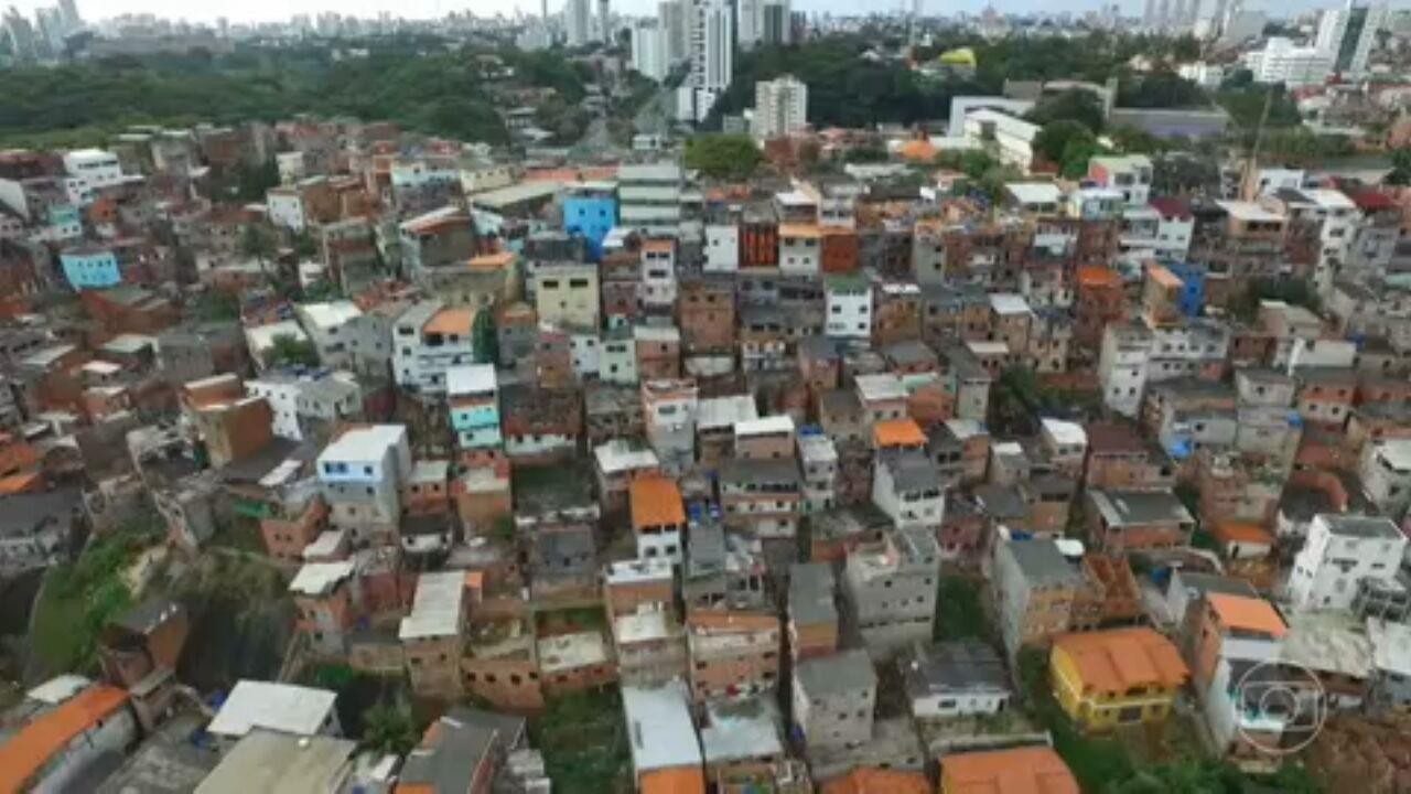 Belém e Manaus têm mais da metade da população vivendo em favelas, diz ...