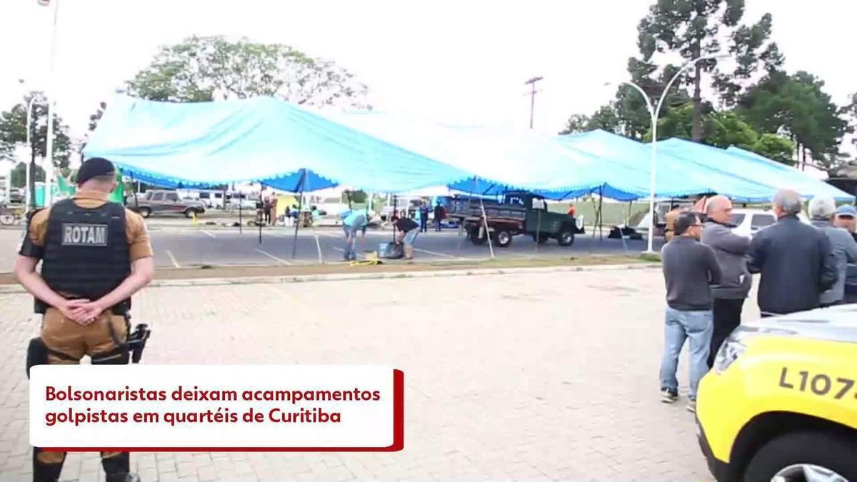 Bolsonaristas Deixam Acampamentos Golpistas Em Quartéis De Curitiba