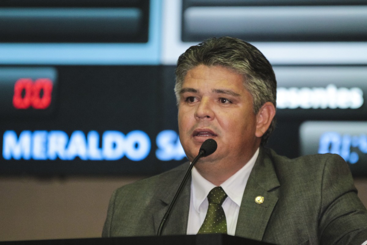 TRE-MT indefere registro de candidatura de prefeito eleito e município ...