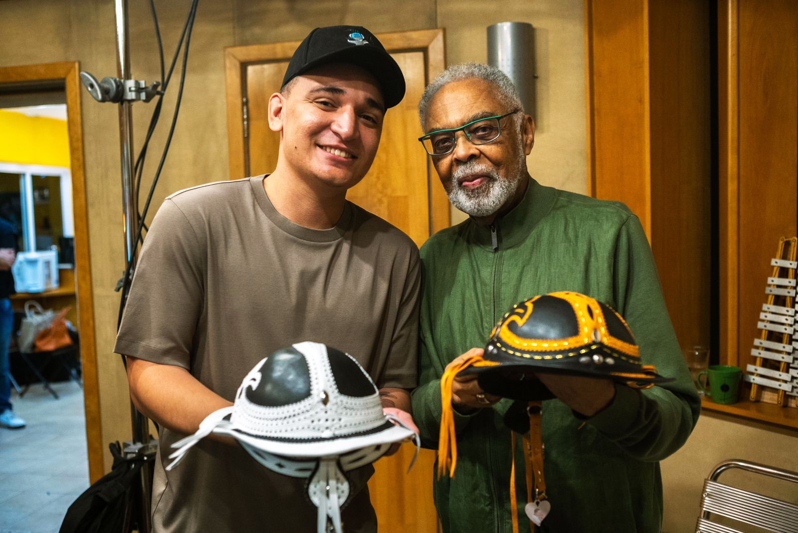 João Gomes divide ‘Palco’ com Gilberto Gil em gravação de projeto ...