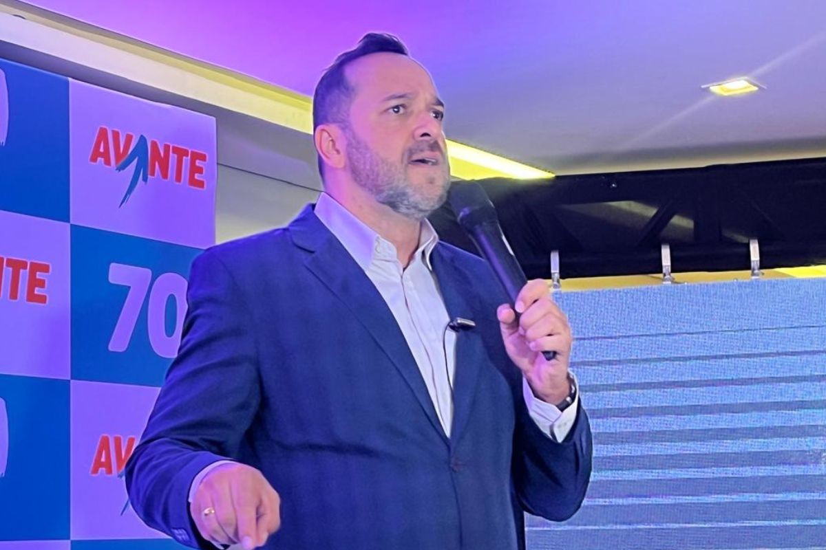 Avante oficializa candidatura de Nando Pinheiro para prefeito de Santos ...