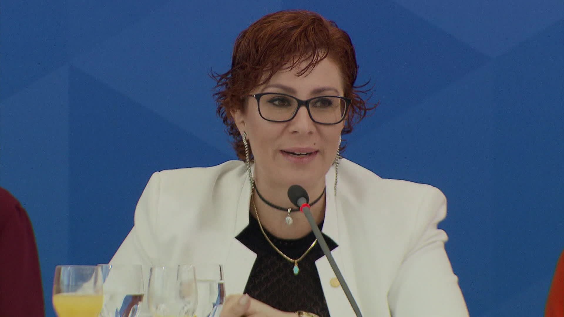 Carla Zambelli deixa o Brasil: relembre trajetória de parlamentar | G1