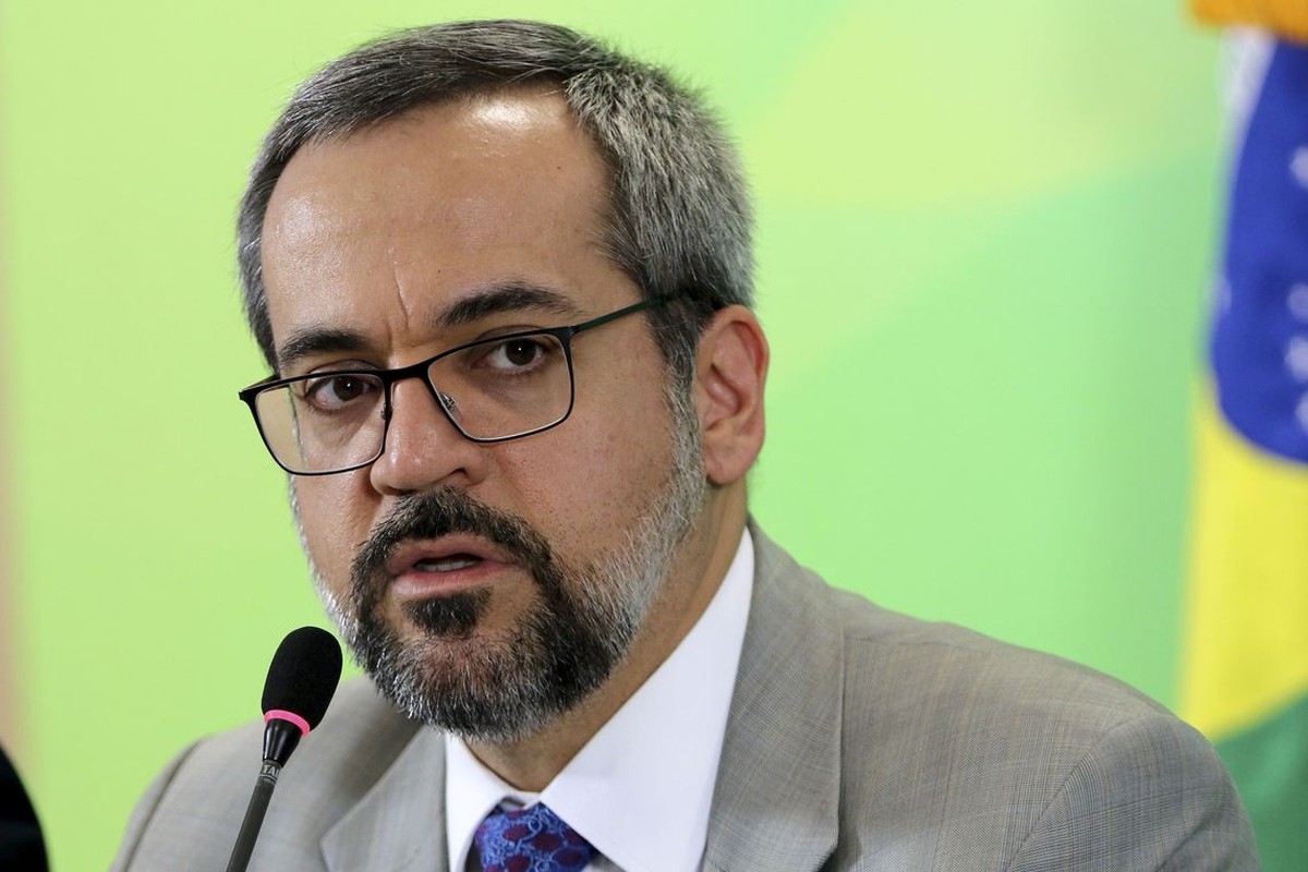 Weintraub defende ‘começar do zero’ discussão sobre Fundeb no Congresso ...