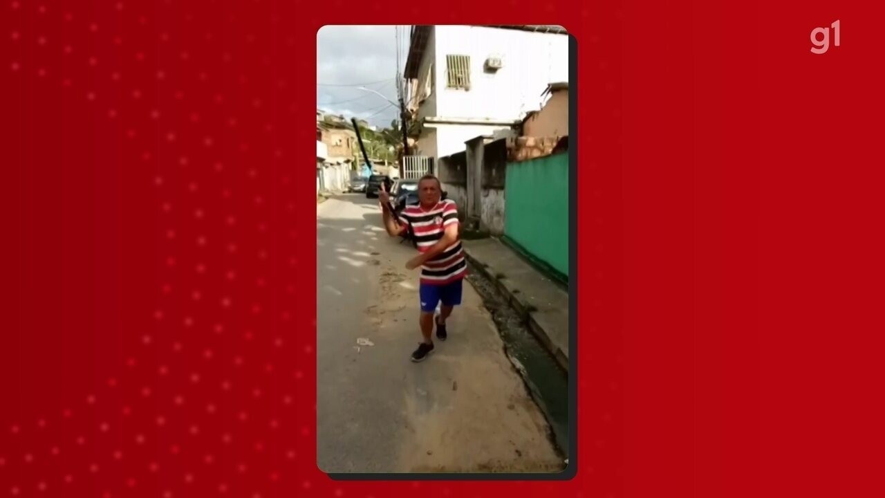Fã de Bruce Lee, taxista idoso faz sucesso nas redes sociais exibindo ...