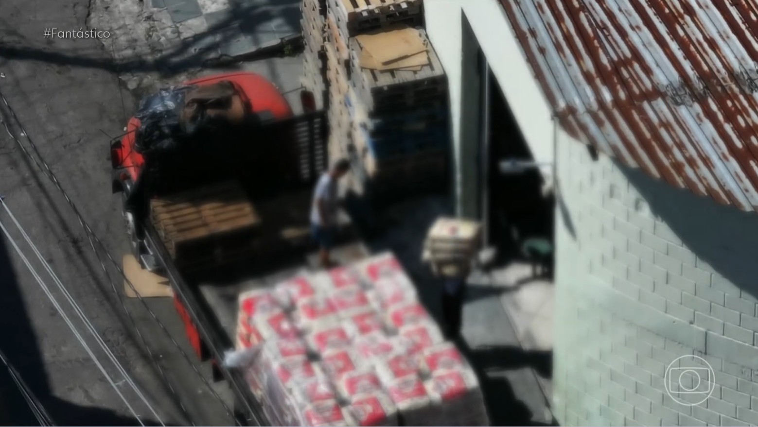 Rio: Tráfico e milícia impõem monopólio em mercados e padarias | G1