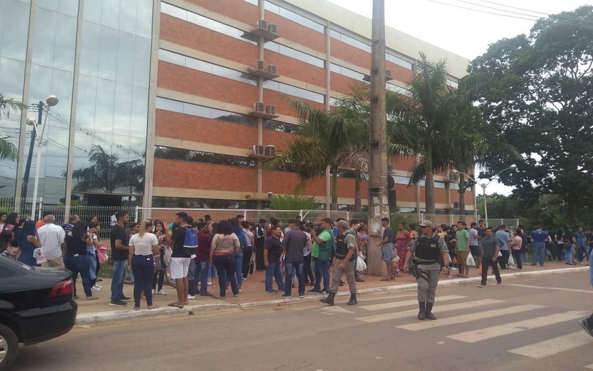 Mais De 8 Mil Candidatos Faltaram Ao Primeiro Dia De Provas Do Enem No