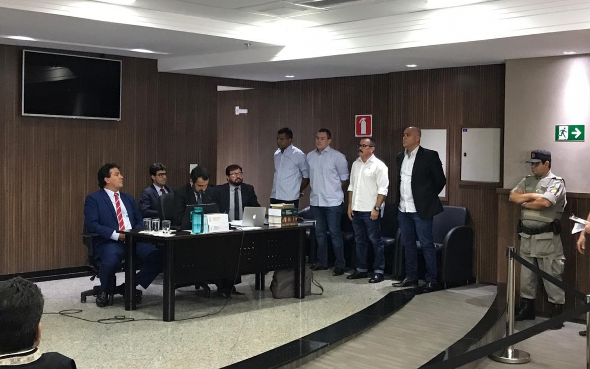 Pms Acusados De Integrar Grupo De Extermínio São Julgados Por Morte De
