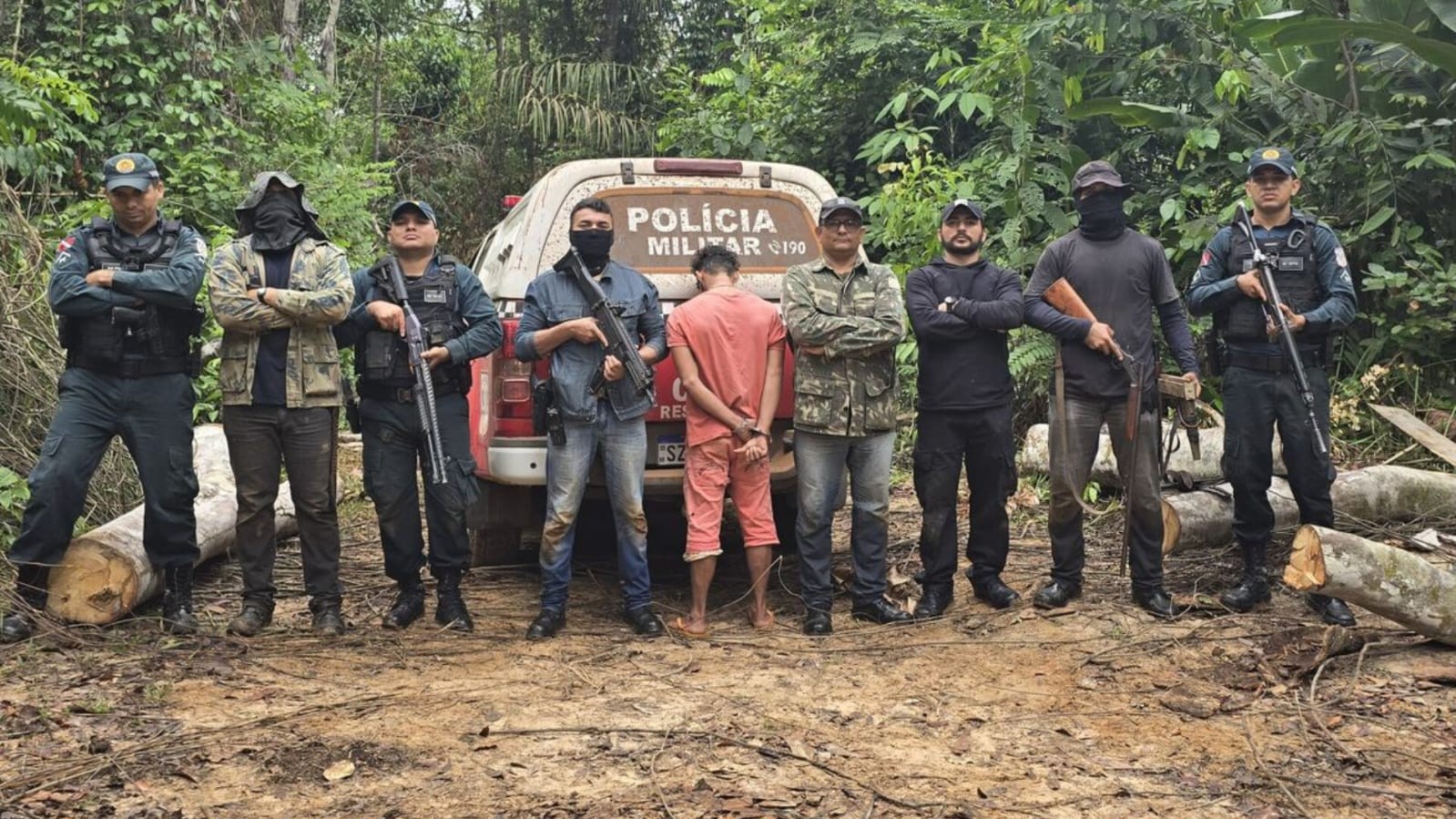 Suspeito de matar homem a facadas é preso em área de mata na zona rural ...