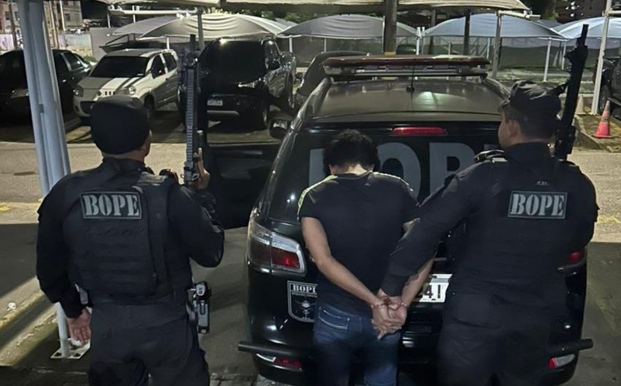 Preso Que Fugiu Algemado Da Sede Da Pf Em Fortaleza é Recapturado Após