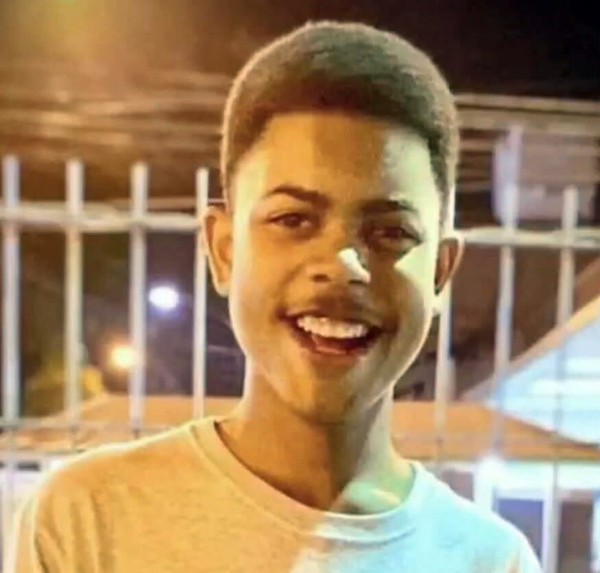 Pedro Favela's Instagram, Twitter & Facebook on IDCrawl