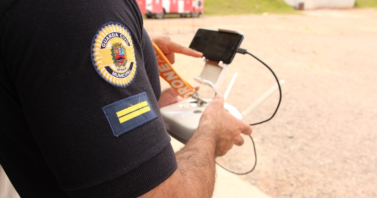 Prefeitura de Atibaia certifica agentes do GGI para pilotar drones ...