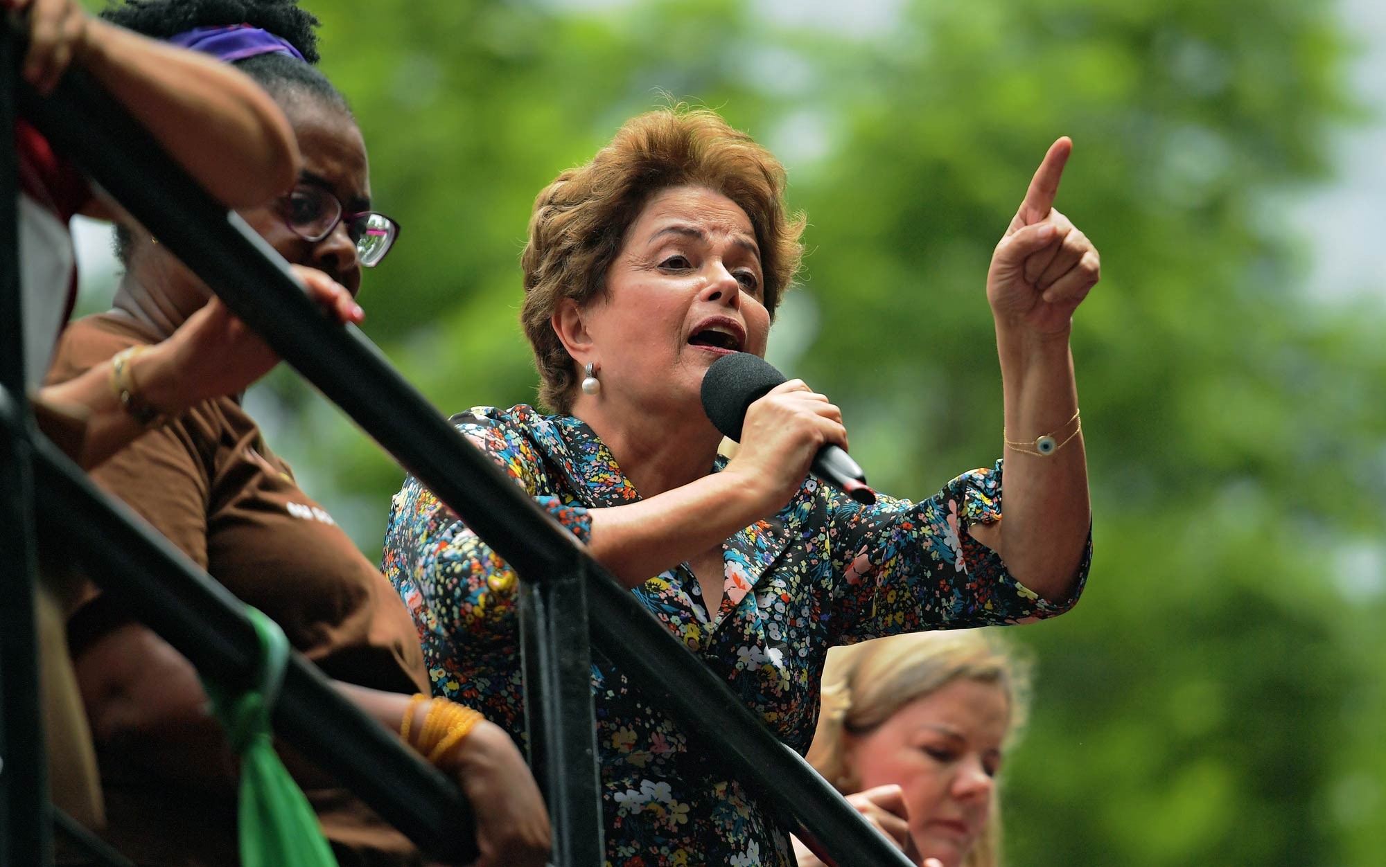 Processo de Dilma é retirado da pauta da Comissão de Anistia | G1