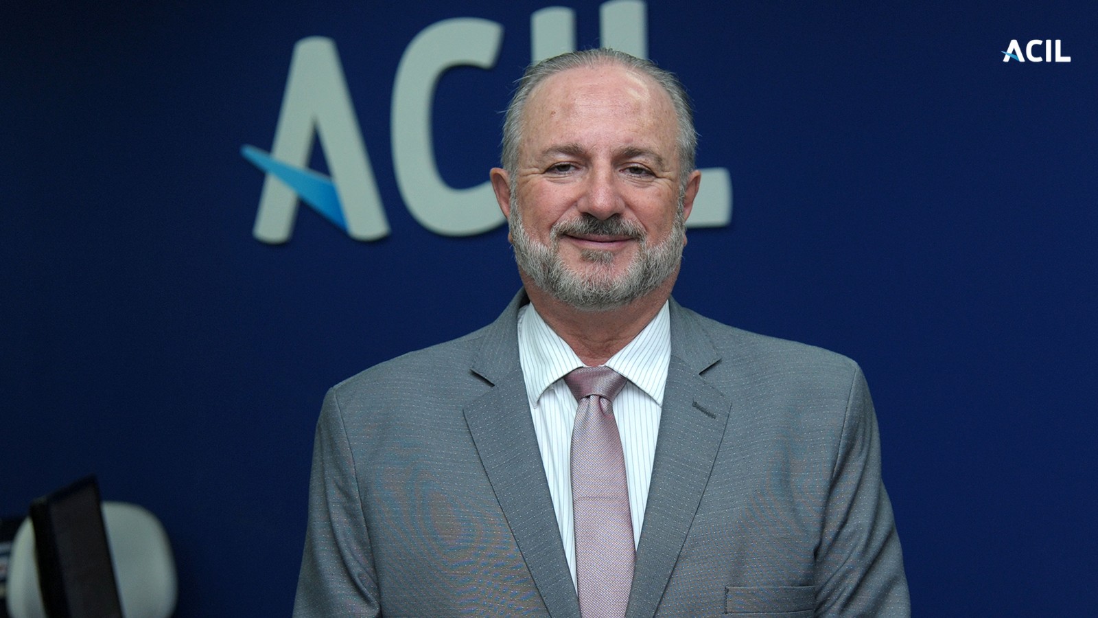 Valmir Martins é eleito novo presidente da ACIL | G1