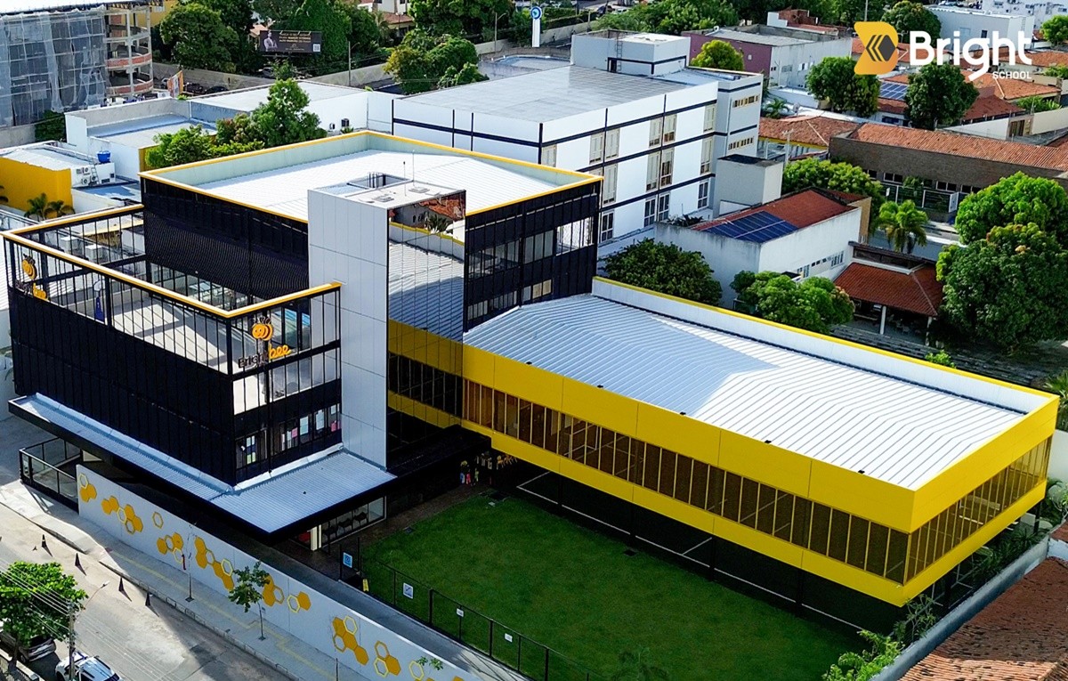 Bright School conquista duas certificações simultâneas de educação ...
