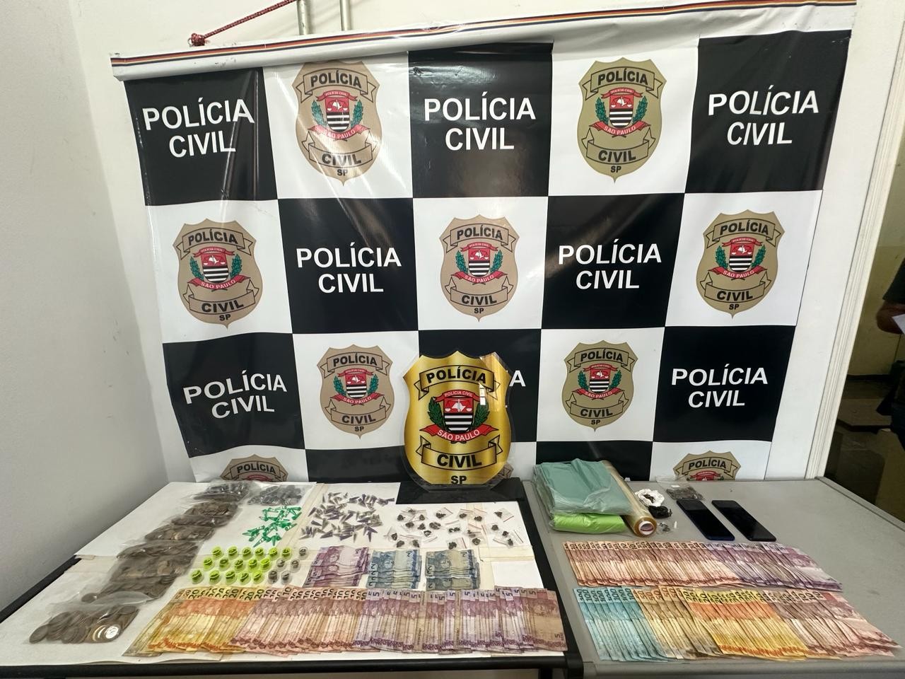 Operação Da Polícia Civil E Militar Prende Quadrilha Por Tráfico De