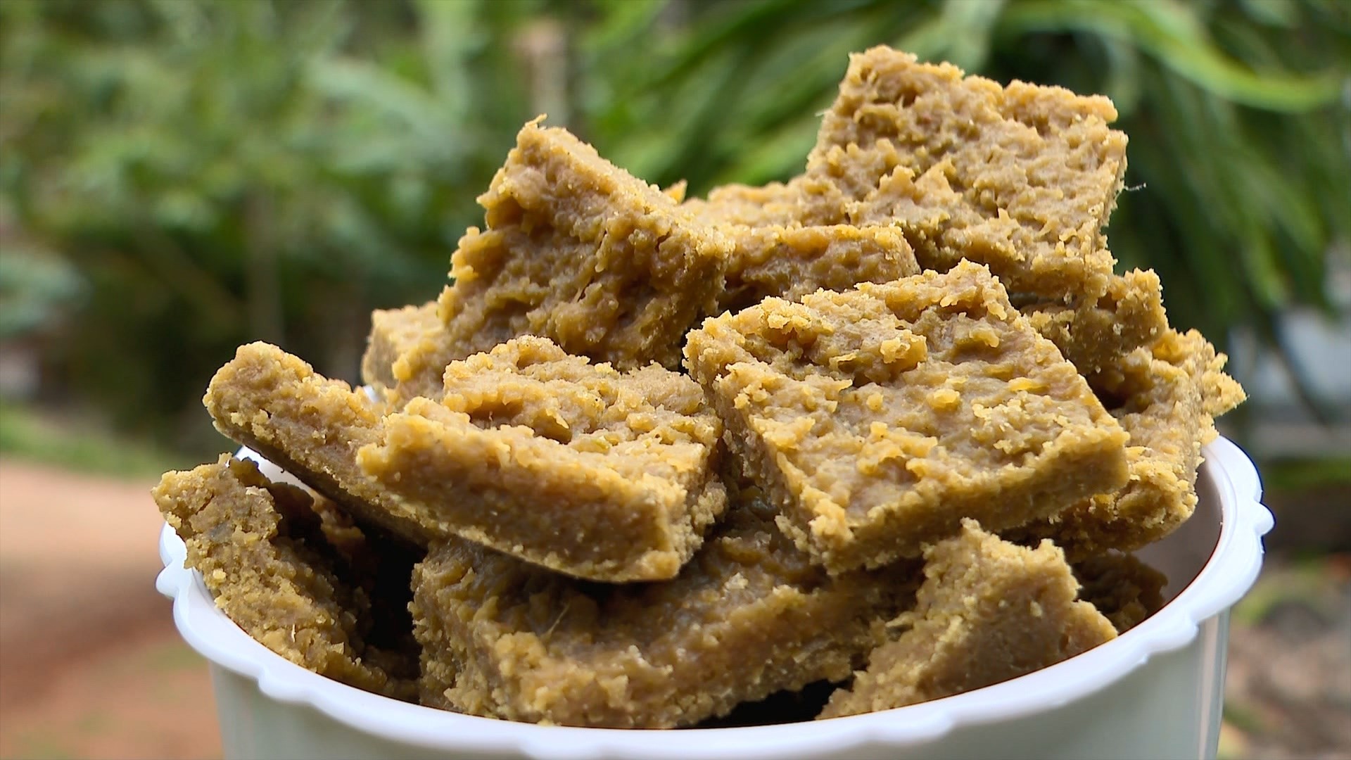 Carrapito: conheça doce artesanal de mais de um século feito no ES | G1