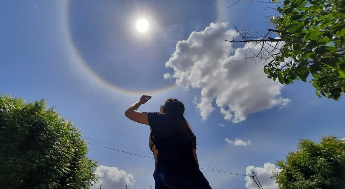 Halo solar no céu do Ceará chama atenção de moradores: 'Um arco-íris ao ...