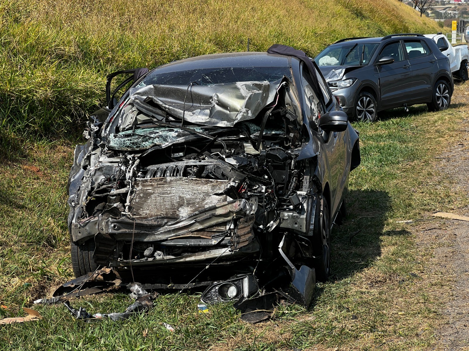 Engavetamento entre três veículos deixa 7 pessoas feridas em rodovia de Jundiaí | Sorocaba e ...