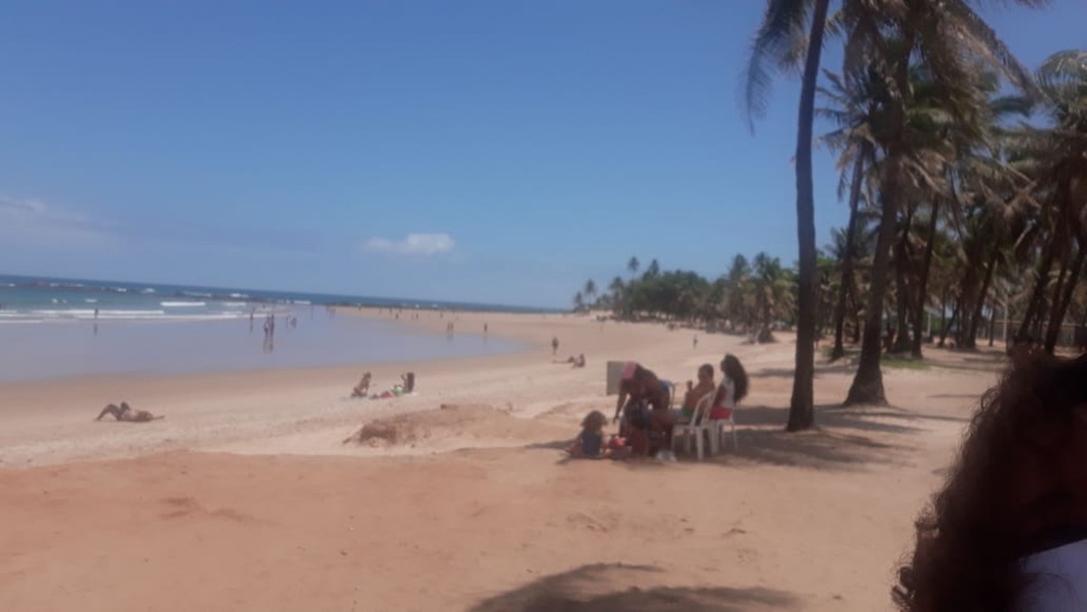 Praia de Piatã volta a ser reaberta em Salvador; veja regras | Bahia | G1