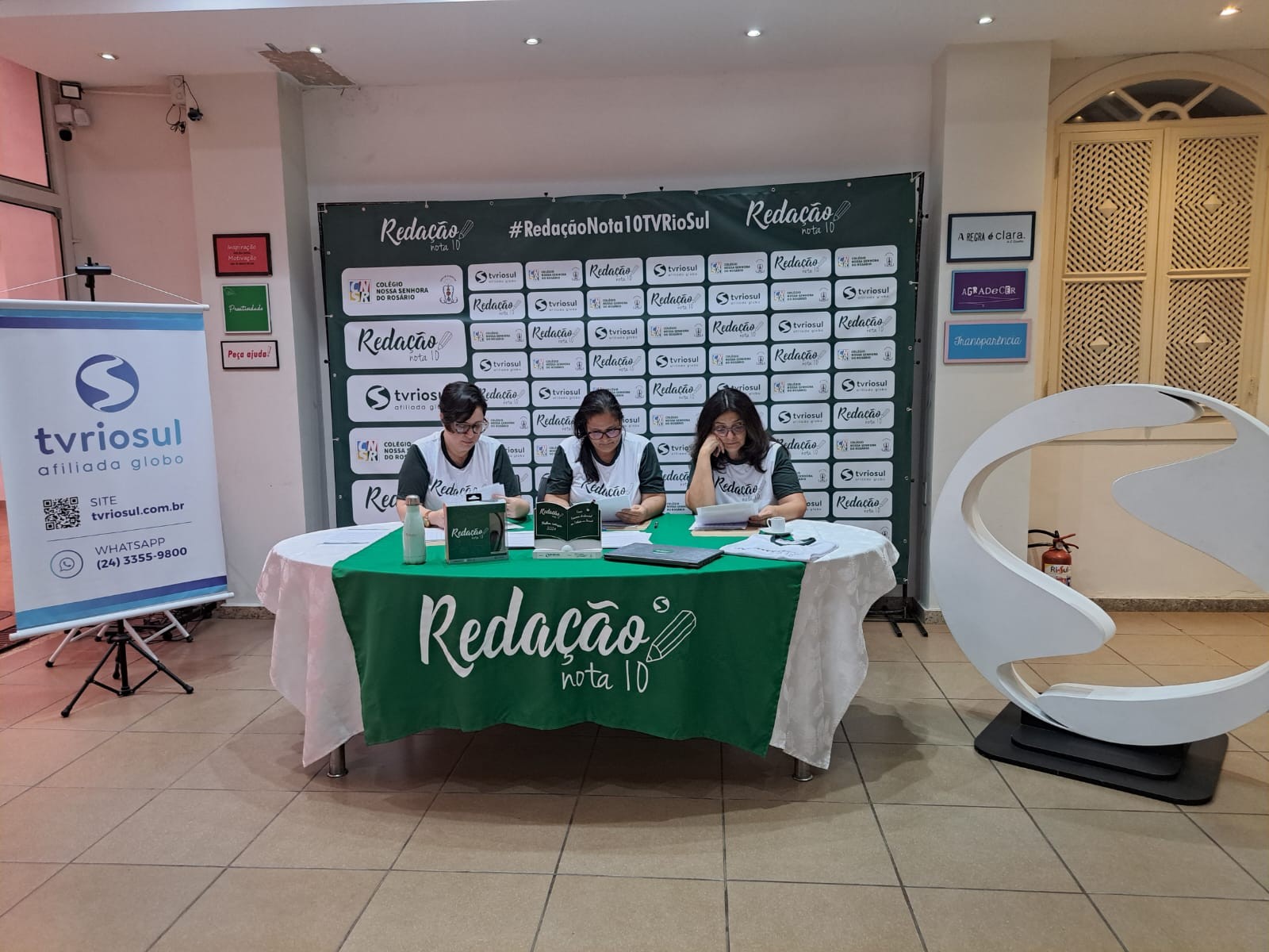 Banca de professores escolhe vencedor do Redação Nota 10 | Sul do Rio e ...