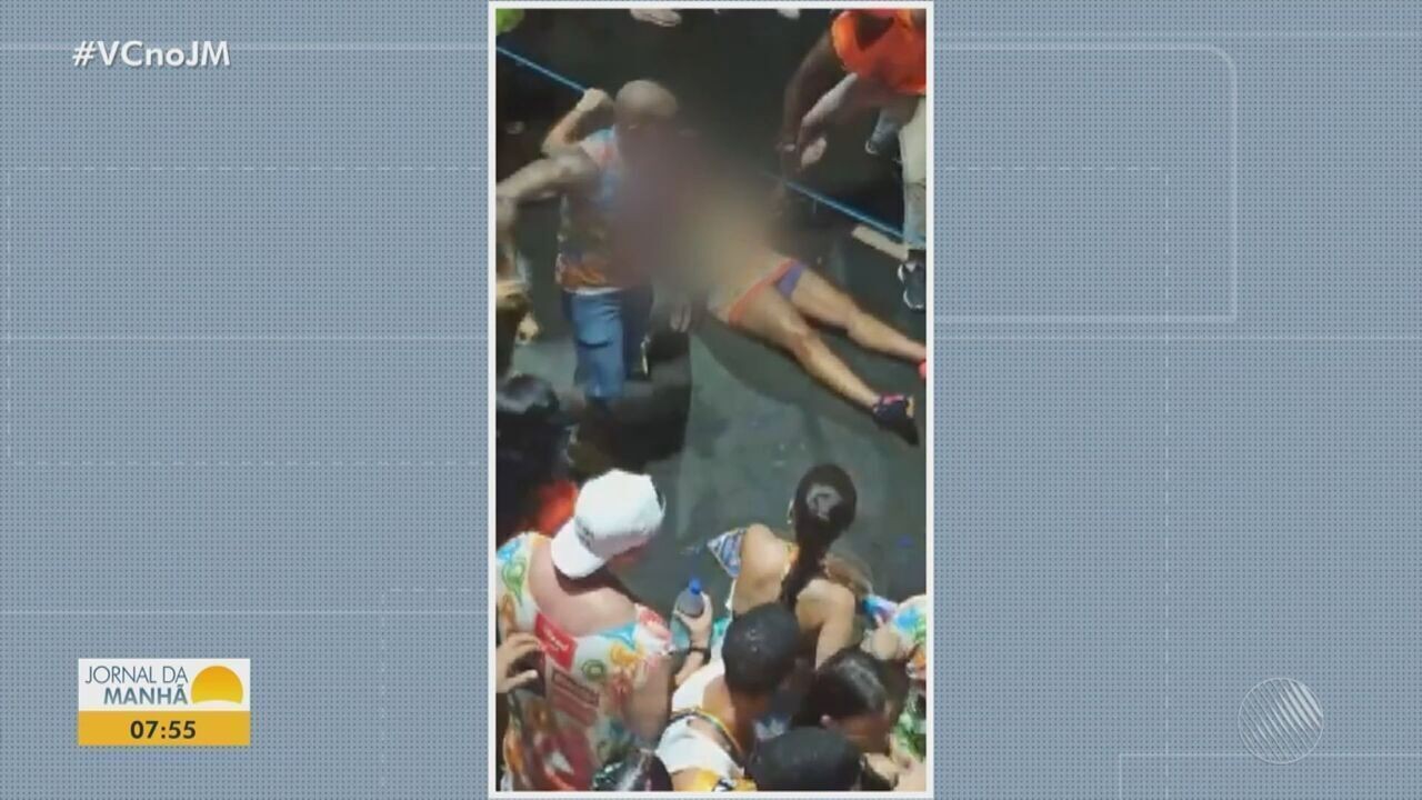 VÍDEO: imagens mostram mulher agredida com soco na boca em bloco de Bell Marques no carnaval de ...