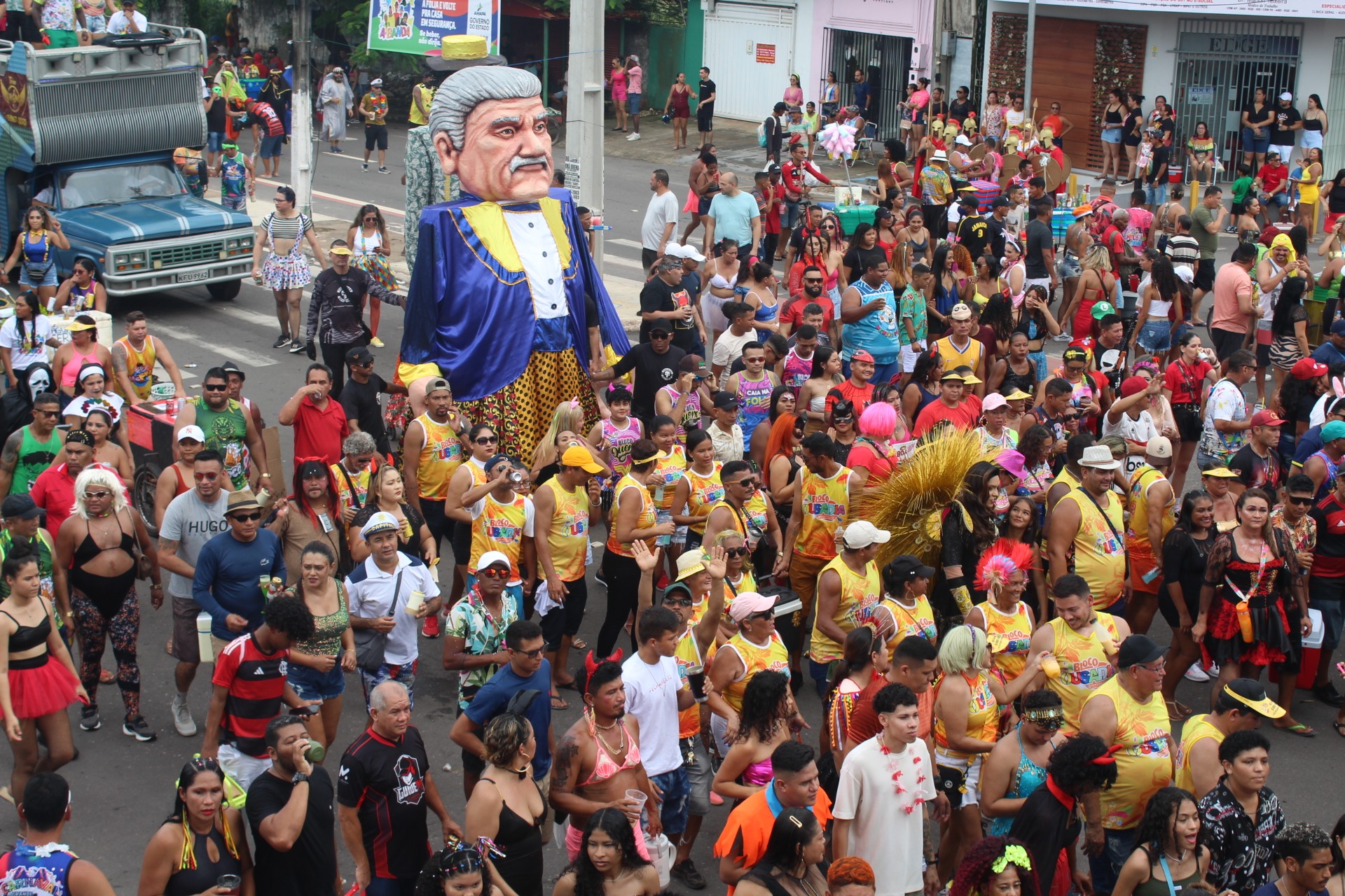 Carnaval 2024: 59ª edição do bloco 'A Banda' arrasta multidões pelas ...