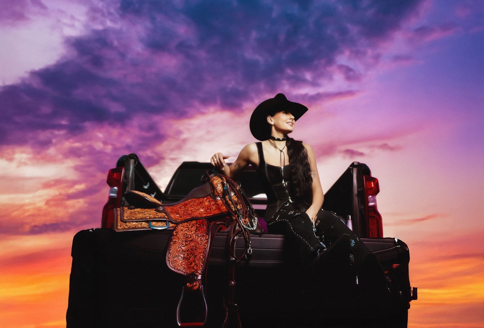 Ana Castela reitera a essência pop e o orgulho da roça ao misturar ...