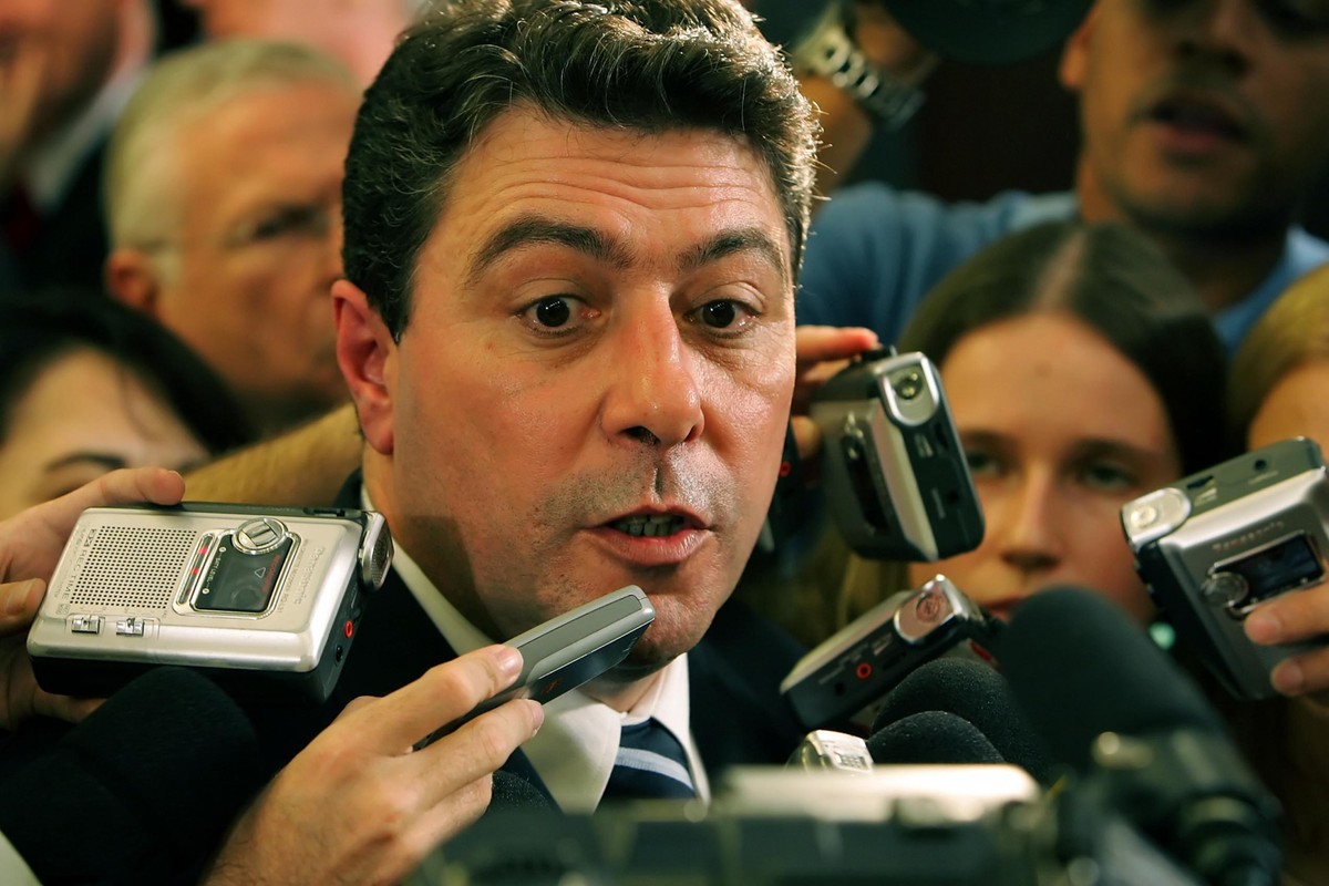 Governo do RS indica advogado Fernando Lemos para presidir Banrisul ...