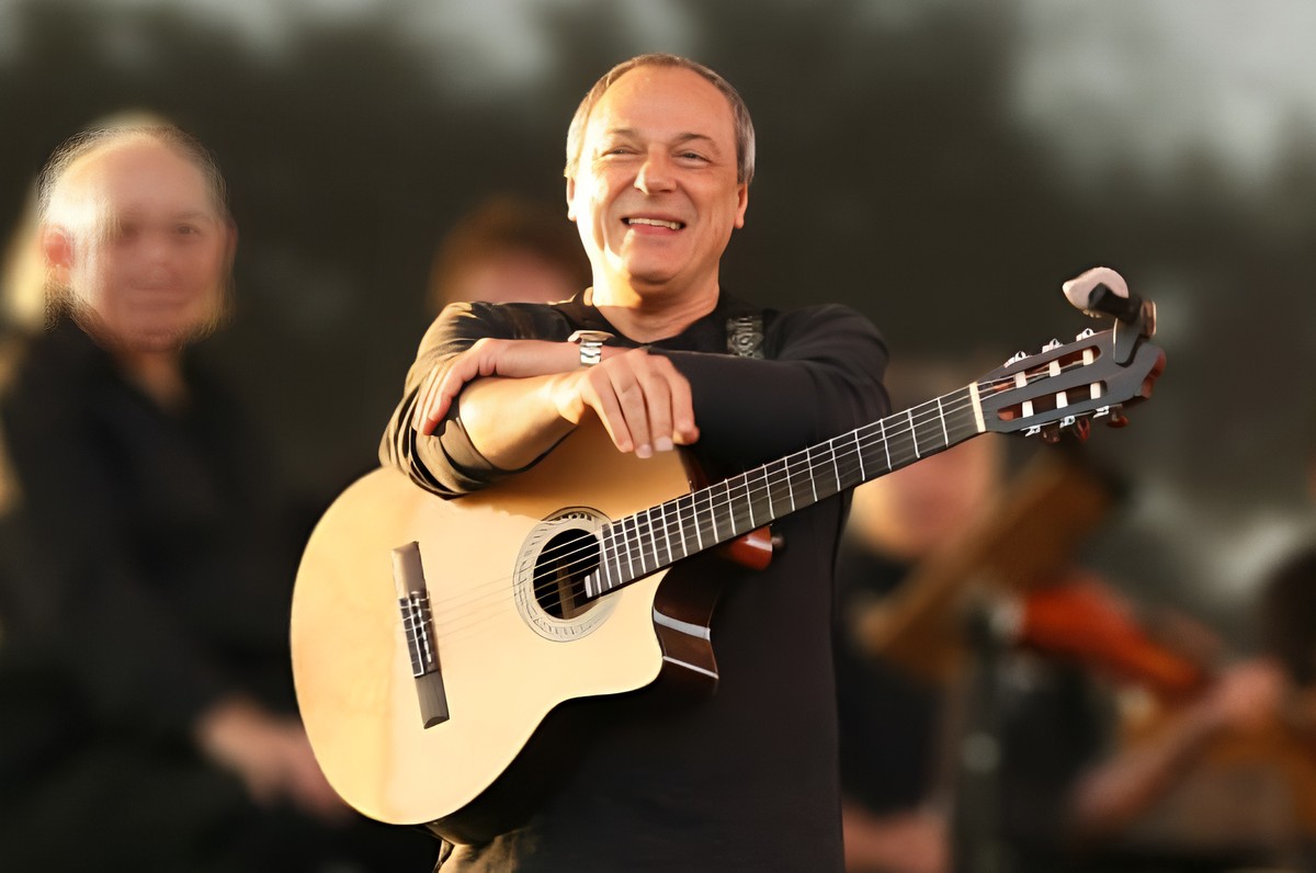 Toquinho se apresenta em show gratuito na Baixada Santista | Santos e ...