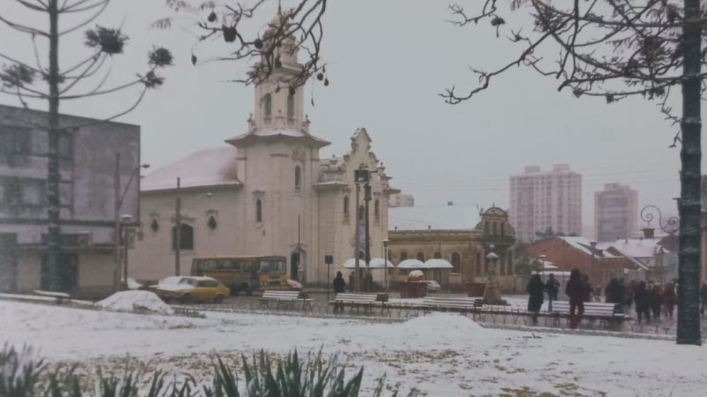 Neve em Curitiba: veja como ficou pontos famosos da capital paranaense ...
