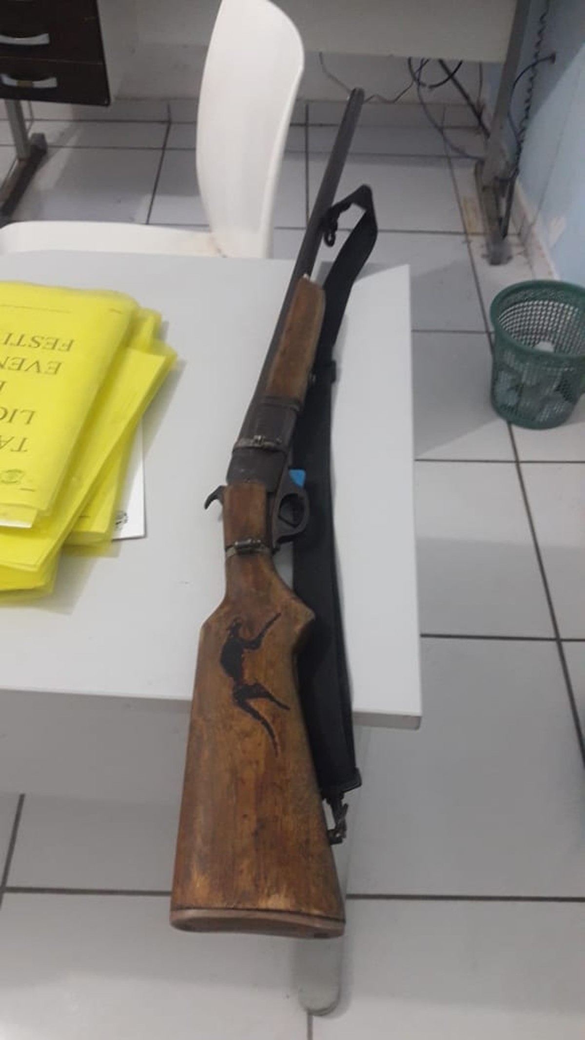 Homem é Preso Suspeito De Invadir Casa De Vizinho E Matá Lo Com Tiro No