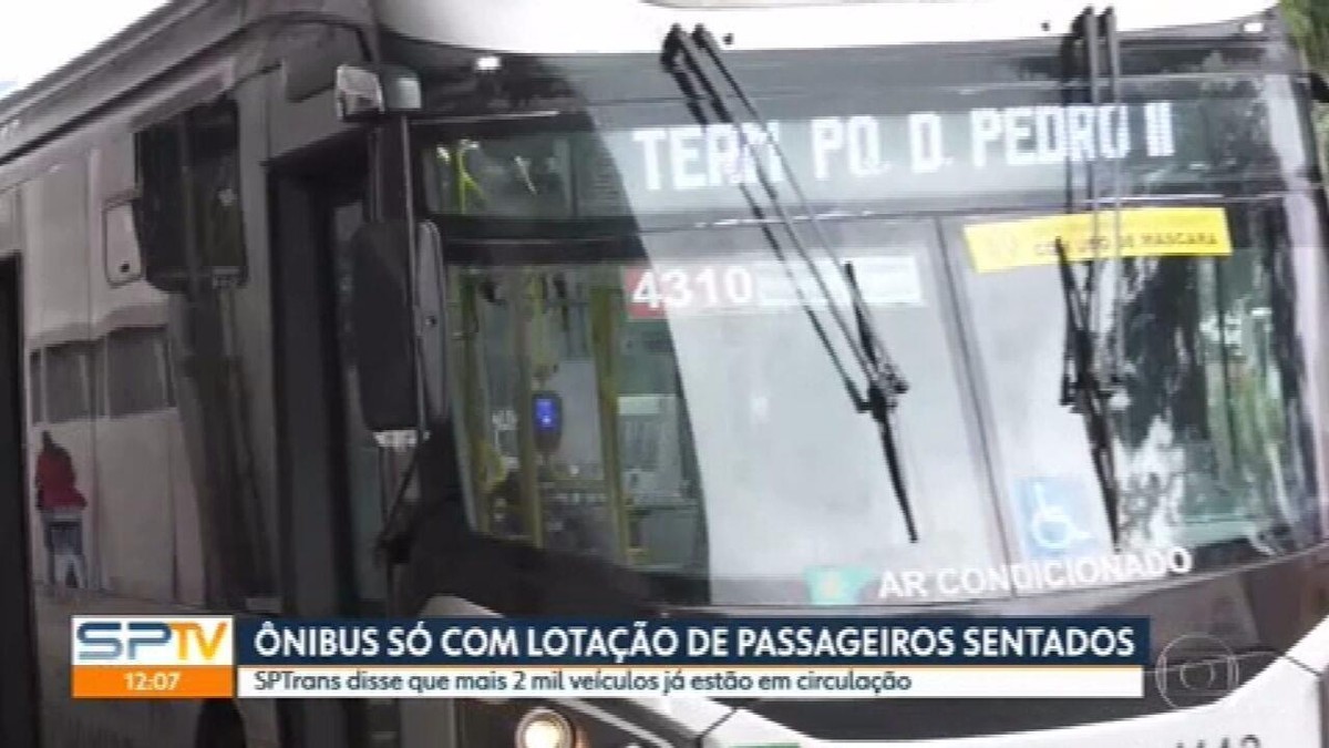 Ônibus Em São Paulo Passam A Circular Apenas Com Passageiros Sentados