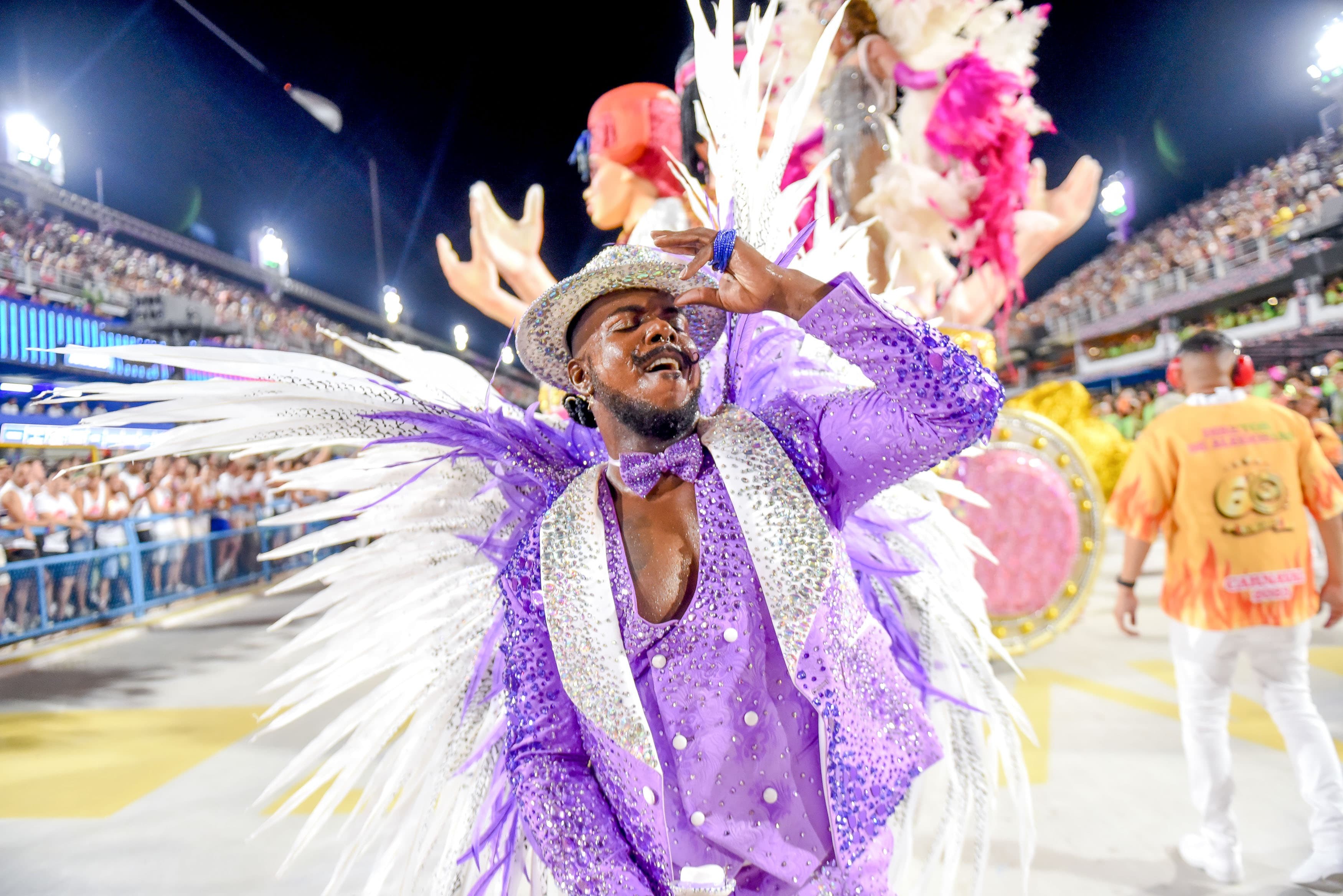 Wallace Guedes, Rei Momo do Carnaval de BH, morre aos 39 anos | G1