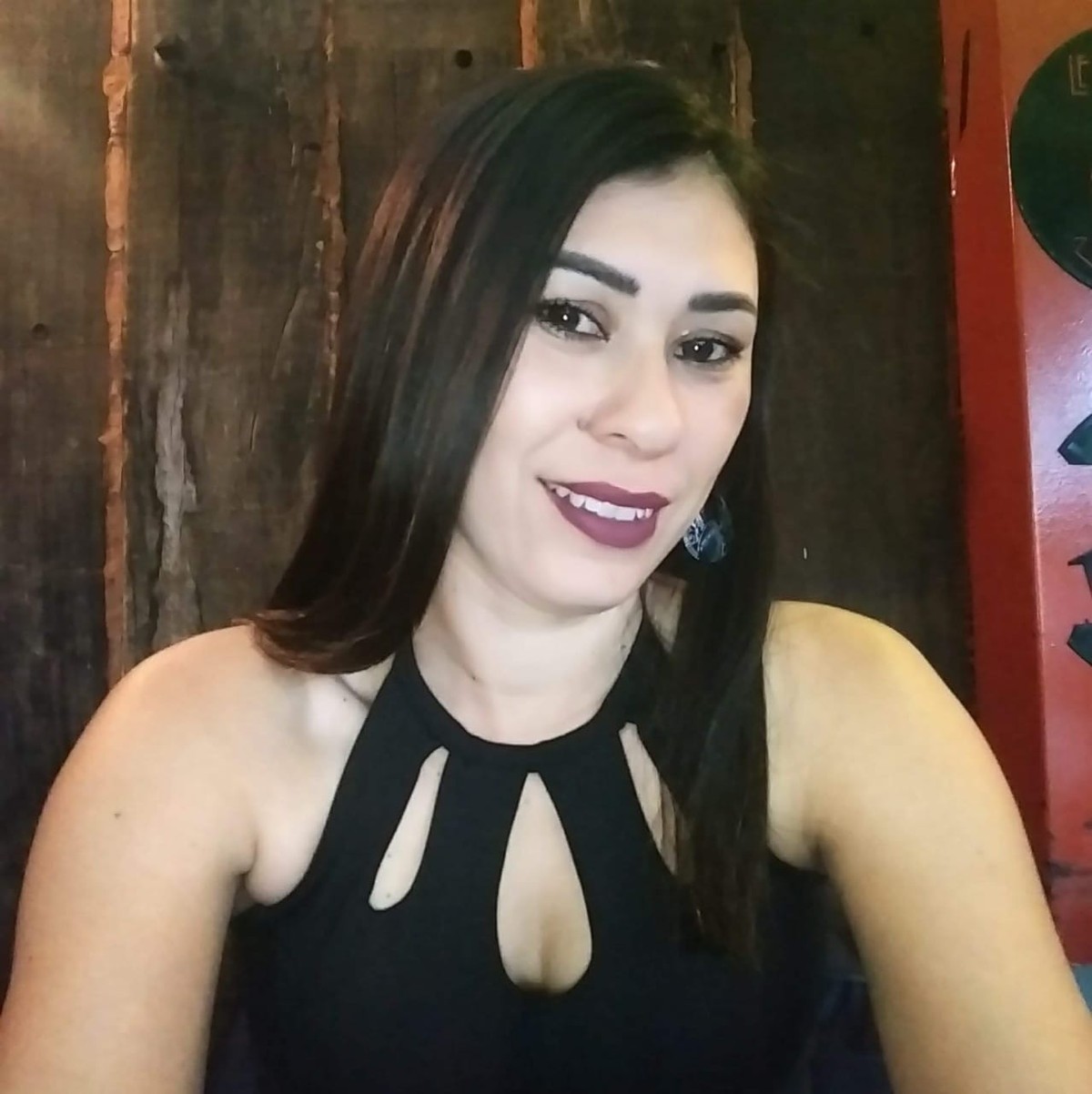 Mulher é Executada A Tiros Na Frente Do Filho Em Avenida De Bauru