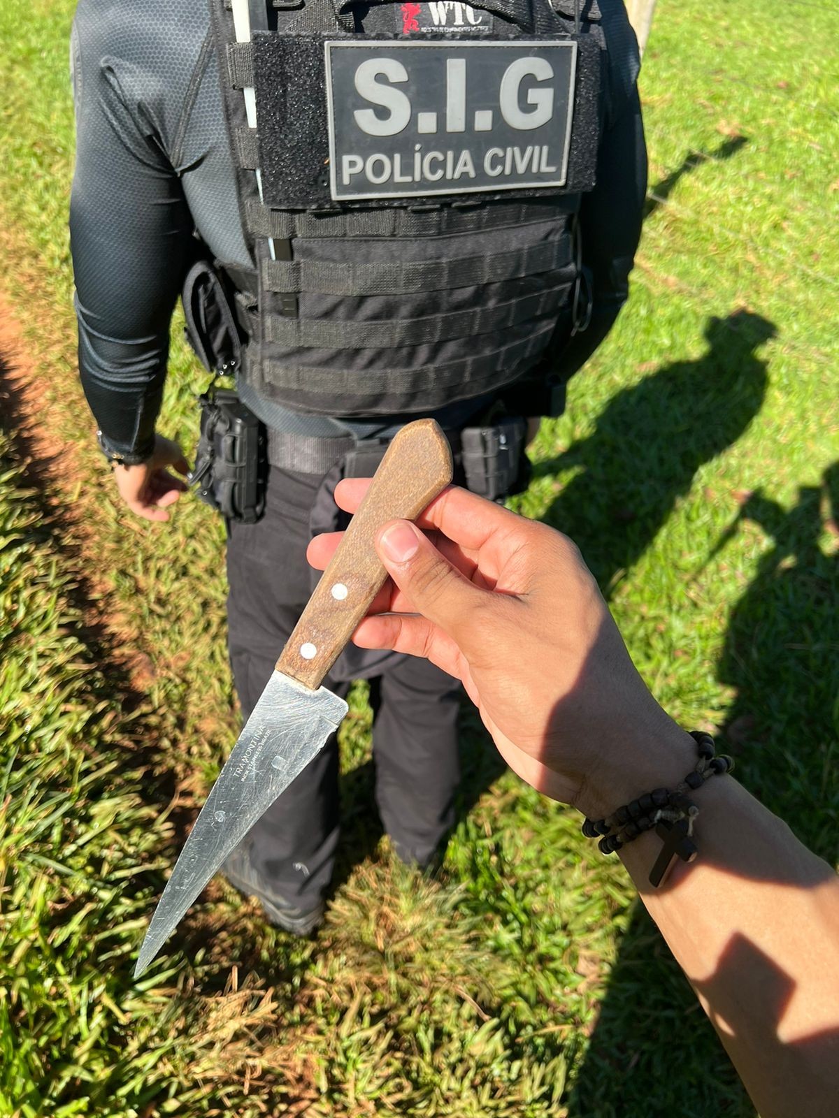 Suspeito De Matar Esposa A Facadas é Preso E Confessa Crime à Polícia