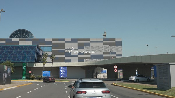 ANTES e DEPOIS: um ano após enchente no RS, veja como estão lugares ...
