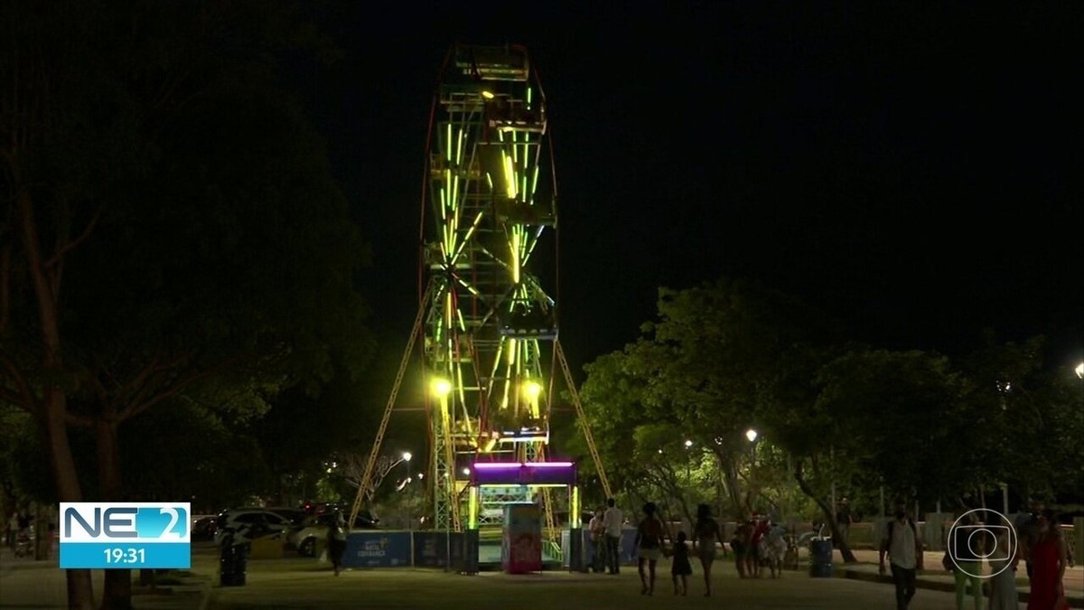 Recife ganha área urbanizada onde os rios Capibaribe e Beberibe se ...