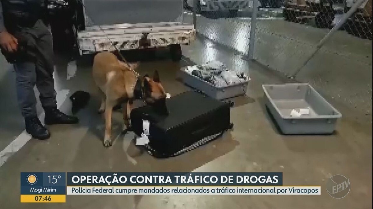 Pf Prende No Rs Suspeito De Aliciar Pessoas Para Transportar Drogas Em
